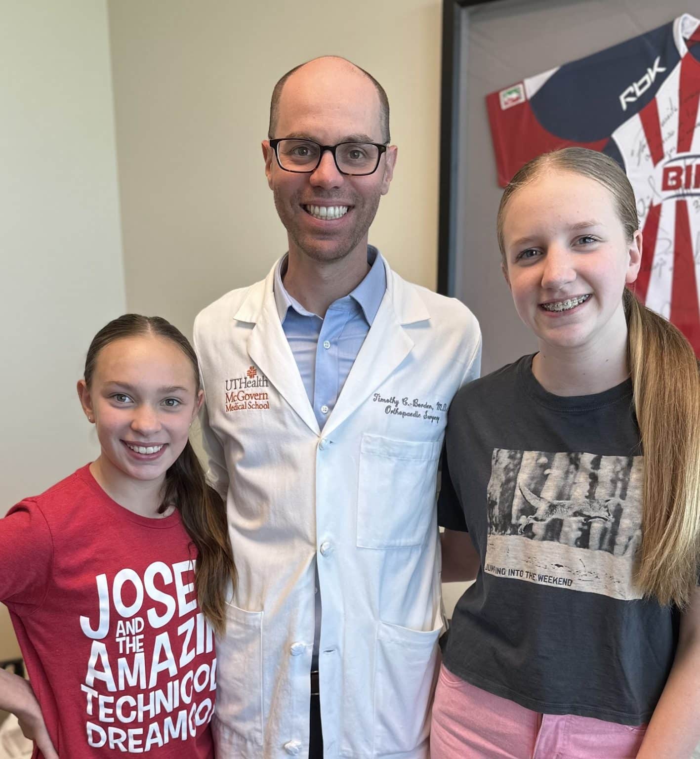 Teen Dances Again After Scoliosis Surgery | UT Physicians
